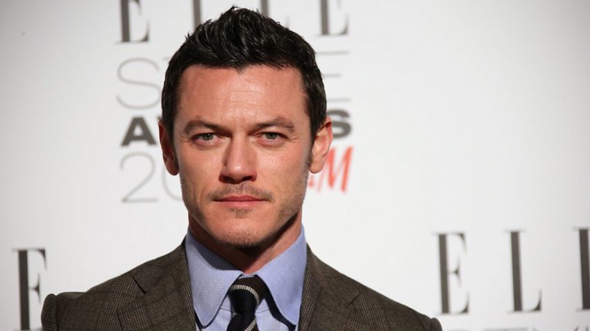 Luke Evans' Muscle Enhancing Supplements - Workout Schedule King